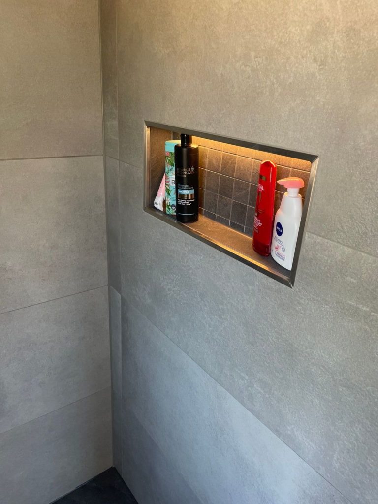 Badezimmer / Badsanierung - Fliesen Zorn GmbH - Würzburg 97